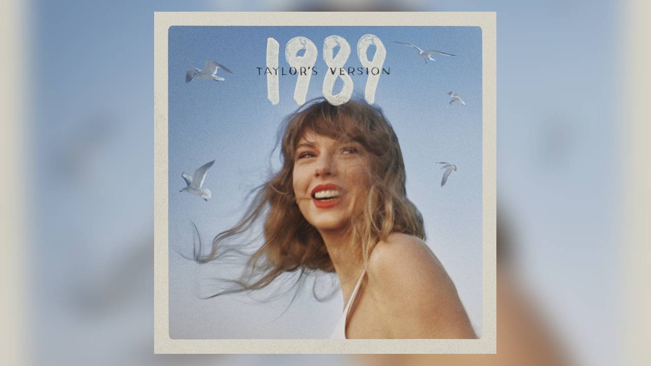 Taylor Swift collectible library: Portfolio of Swift’s top items | cllct