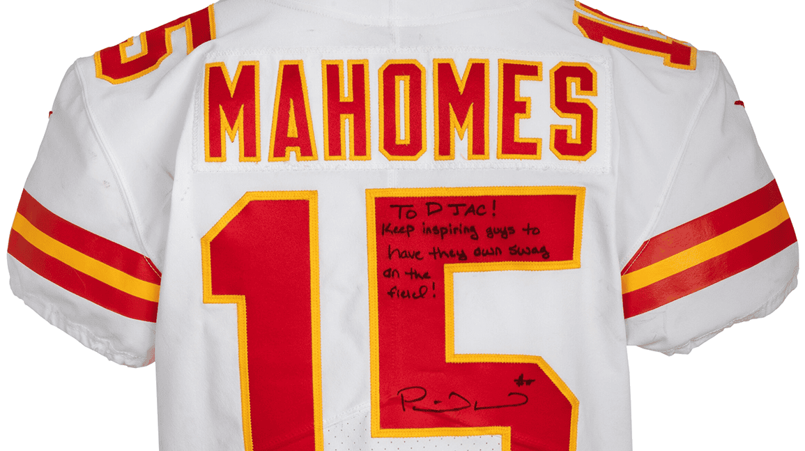 Patrick Mahomes game-worn jersey from five-TD game sells for $192k | cllct