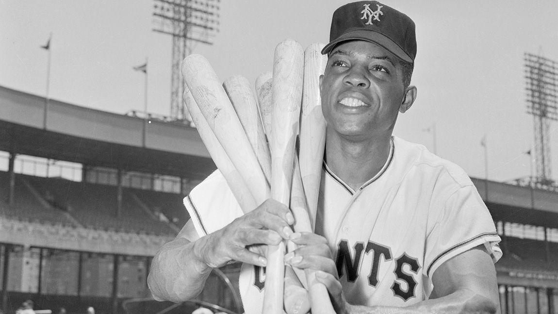 Willie Mays was an icon on the diamond and in the hobby | cllct