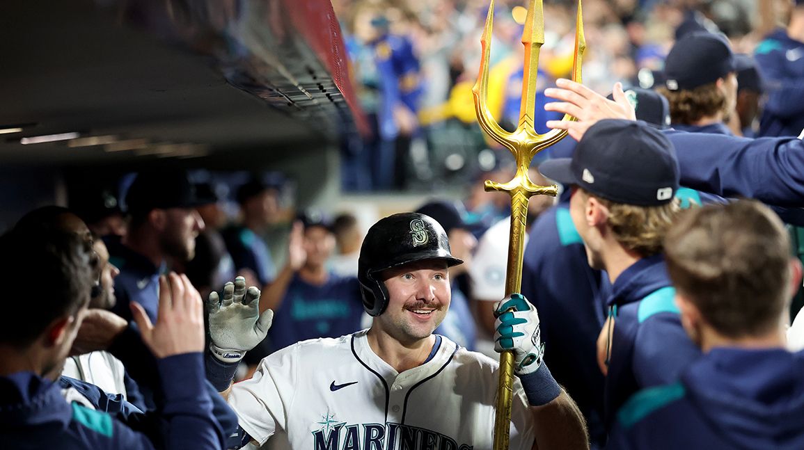 Cal Raleigh joins 60 HR Club: What is milestone baseball worth? | cllct